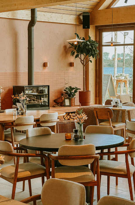 All day-restaurant de Volière in Noordwijkerhout geopend